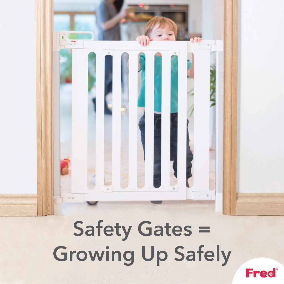 Fred Safety Screw Fit Wooden Stairgate